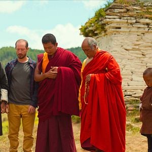 Le Moine et le fusil - Film 2023 - AlloCiné