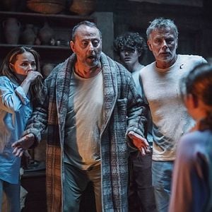 Loups-Garous - Film 2024 - AlloCiné