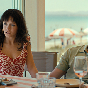 Fall For Me - Film 2025 - AlloCiné