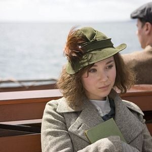 Cracks - Film 2008 - AlloCiné