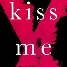 Photos et affiches de la série Kiss Me First - AlloCiné