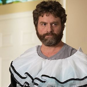 Baskets - Série TV 2016 - AlloCiné