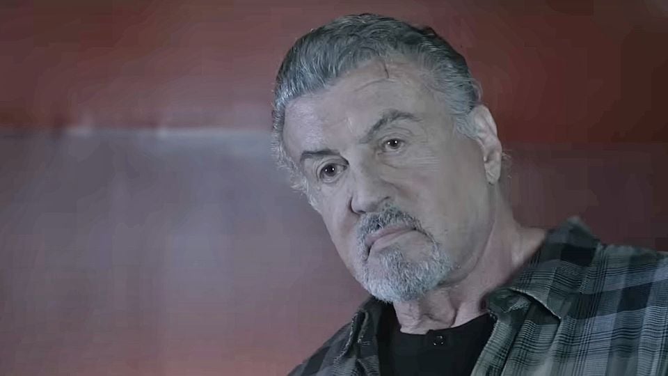 Trailer du film Alarum - Alarum Bande-annonce VO - AlloCiné