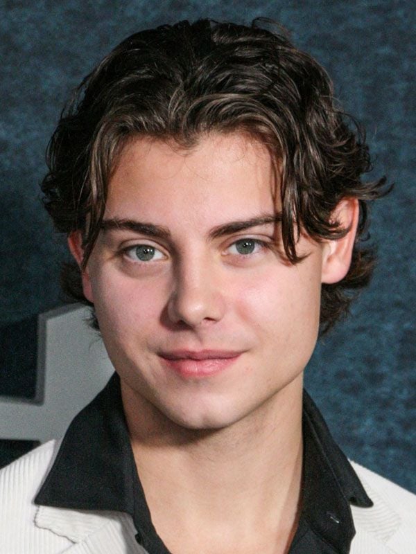 Carson MacCormac : Sa biographie - AlloCiné