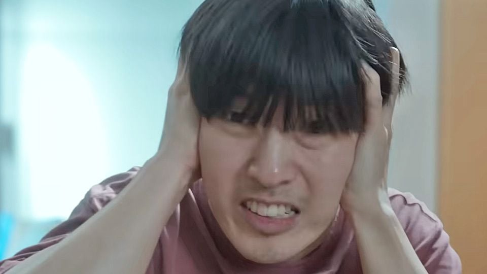 Trailer du film 84m2 - 84m2 Bande-annonce VO STEN - AlloCiné