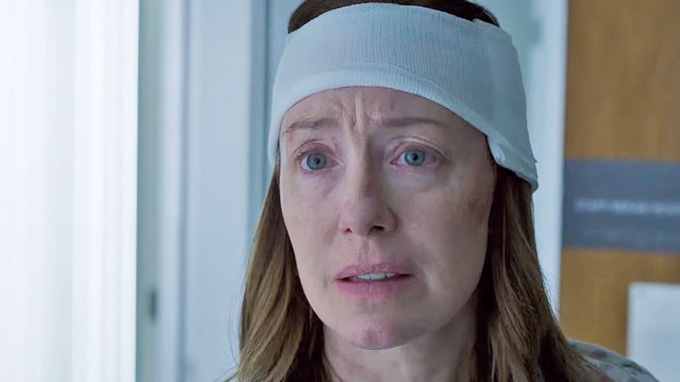 DOC - In your hands - saison 1 Bande-annonce VO - Trailer Dr Amy S01 ...