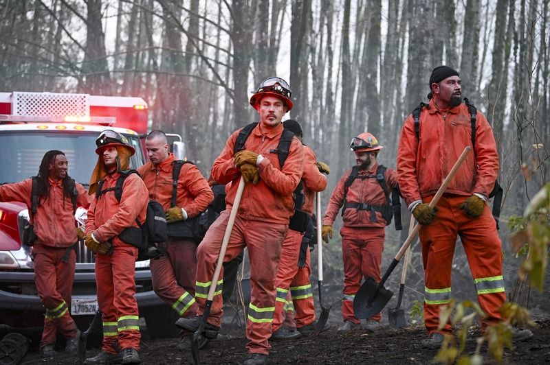 Fire Country : Fire Country : Photo Kevin Alejandro - 22 sur 73 - AlloCiné