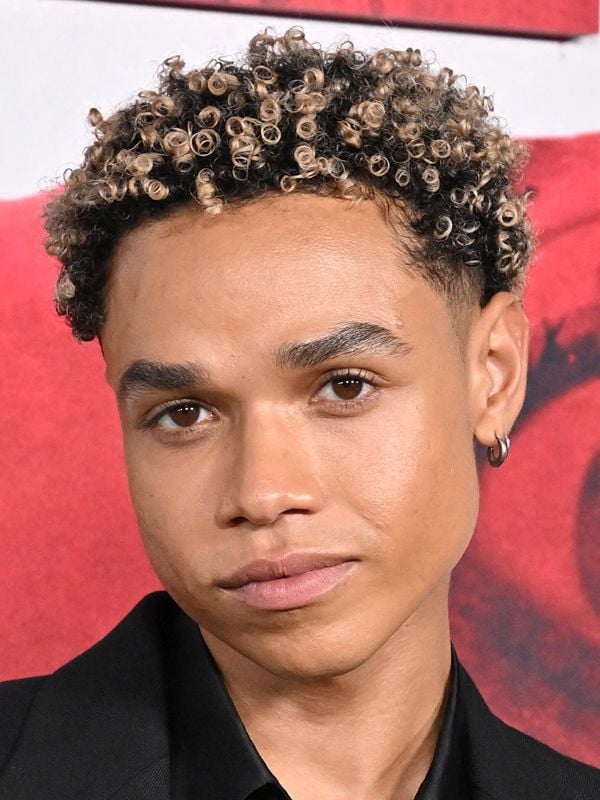 Miles Gutierrez-Riley - AlloCiné