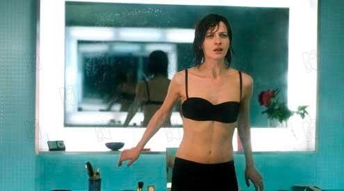 Photo de Arly Jover - L'Empire des loups : Photo Arly Jover, Chris Nahon - AlloCiné