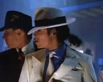 Trailer du film Moonwalker - Moonwalker Bande-annonce VO - AlloCiné