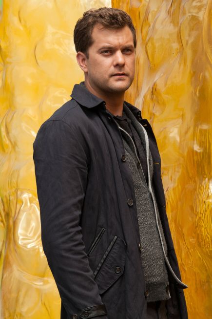Fringe : Fringe : Photo Joshua Jackson - 190 sur 706 - AlloCiné