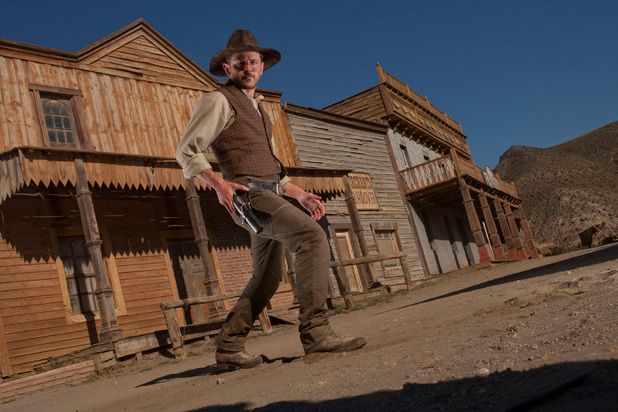 Photo de Rob Cavazos - Doctor Who (2005) : Photo Rob Cavazos - Photo 0 ...