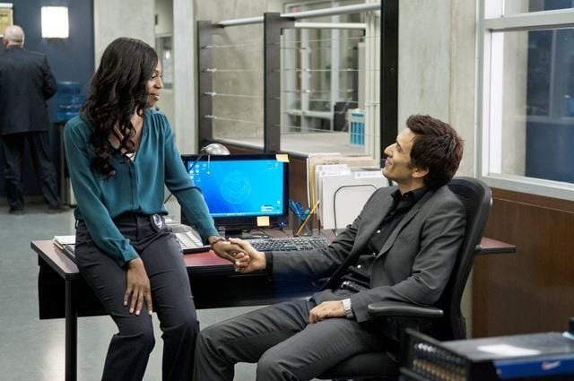 Rookie Blue : Rookie Blue : Photo Enuka Okuma, Noam Jenkins - 107 sur ...