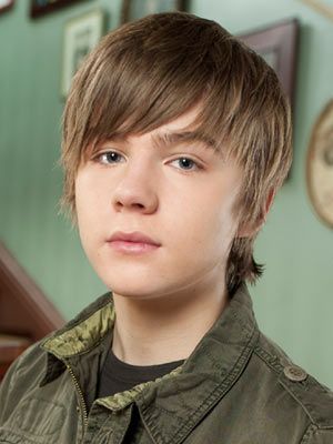 Photo de Miles Heizer - Affiche Miles Heizer - Photo 25 sur 55 - AlloCiné