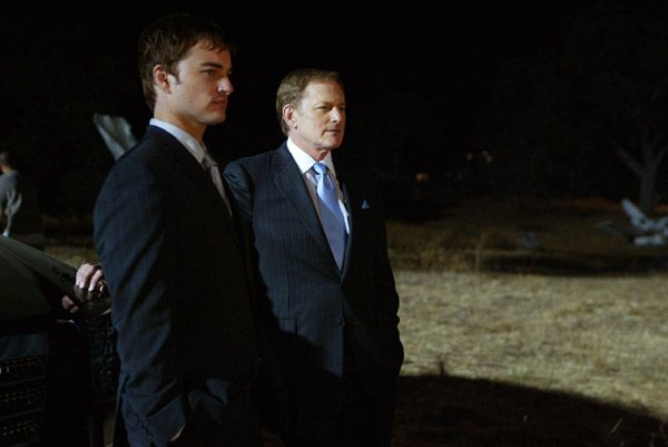 Justice : Justice : Photo Kerr Smith, Victor Garber - 21 sur 45 - AlloCiné
