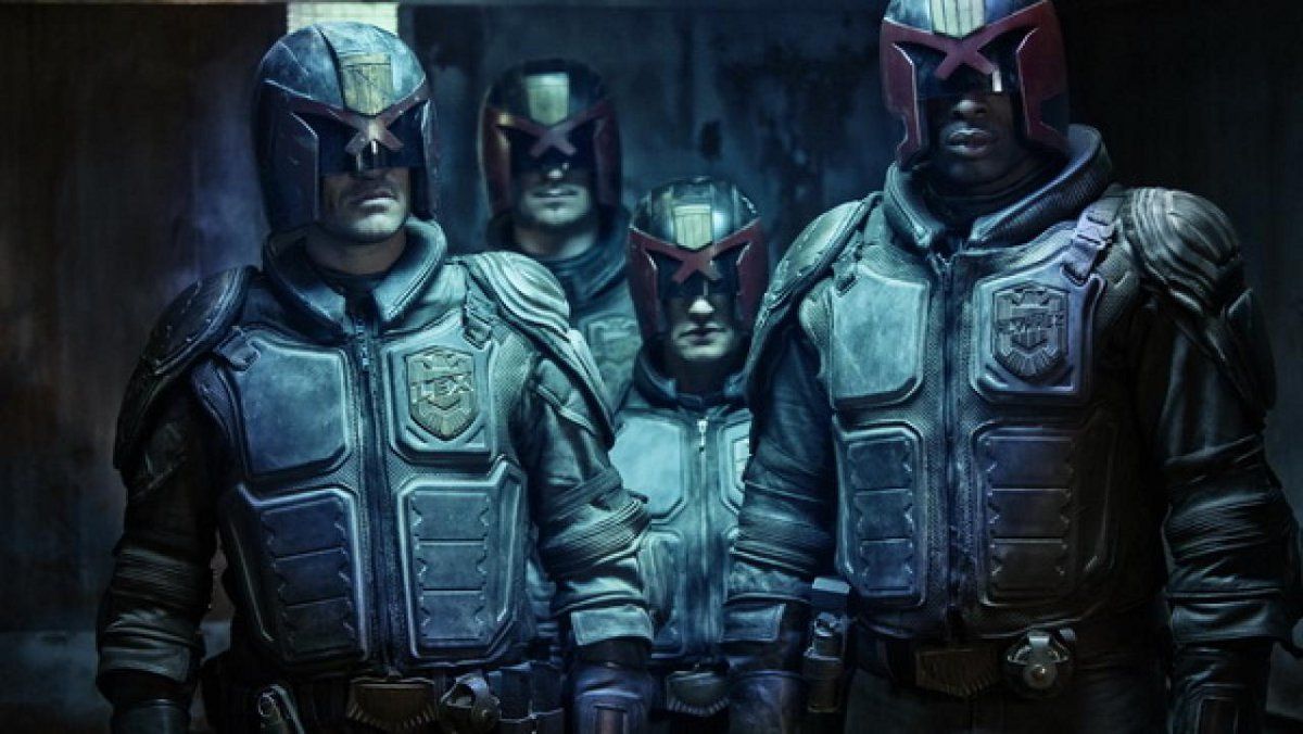 Photo de Michele Levin - Dredd : Photo Pete Travis, Langley Kirkwood ...