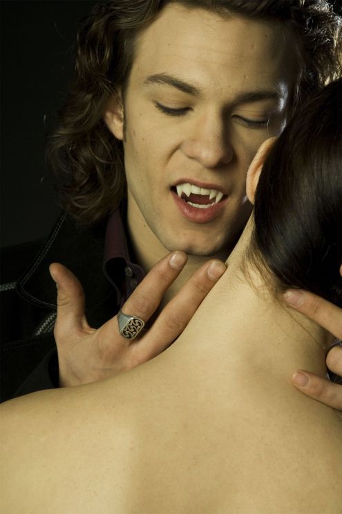 Photo de Kyle Schmid - Photo Kyle Schmid - Photo 30 sur 53 - AlloCiné