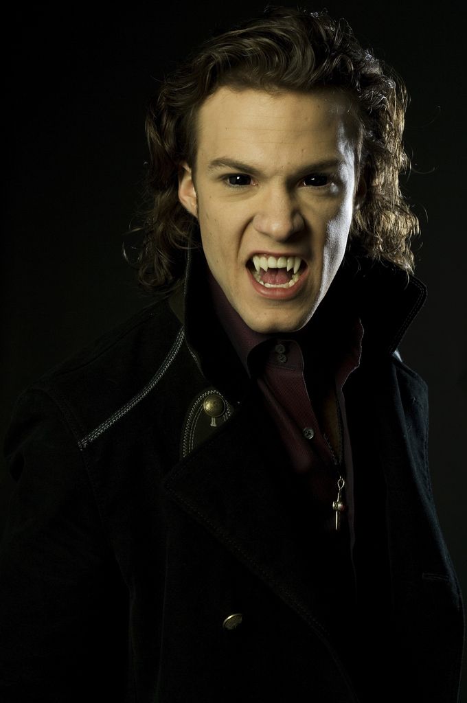 Photo de Kyle Schmid - Photo Kyle Schmid - Photo 27 sur 48 - AlloCiné