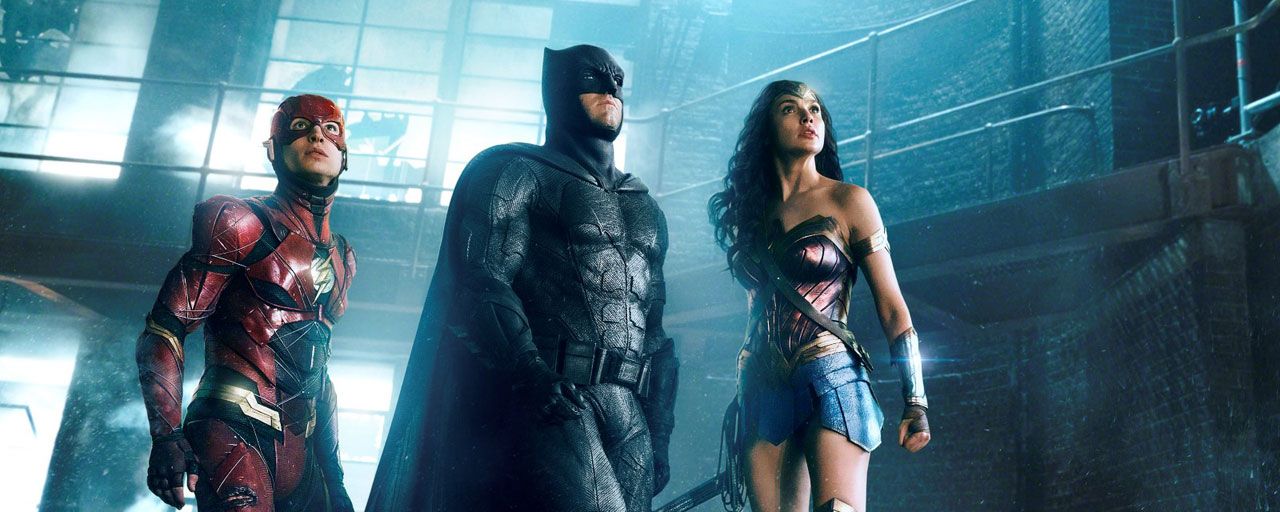 Justice League : le Flying Fox de Batman se dévoile en concept-art ...
