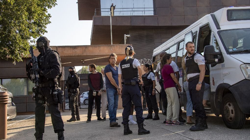 Plus belle la vie : Pavel, Livia, Stan... Les premières photos de l ...