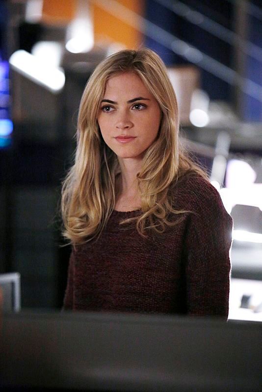 Photo de Emily Wickersham - NCIS : Enquêtes spéciales : Photo Emily ...