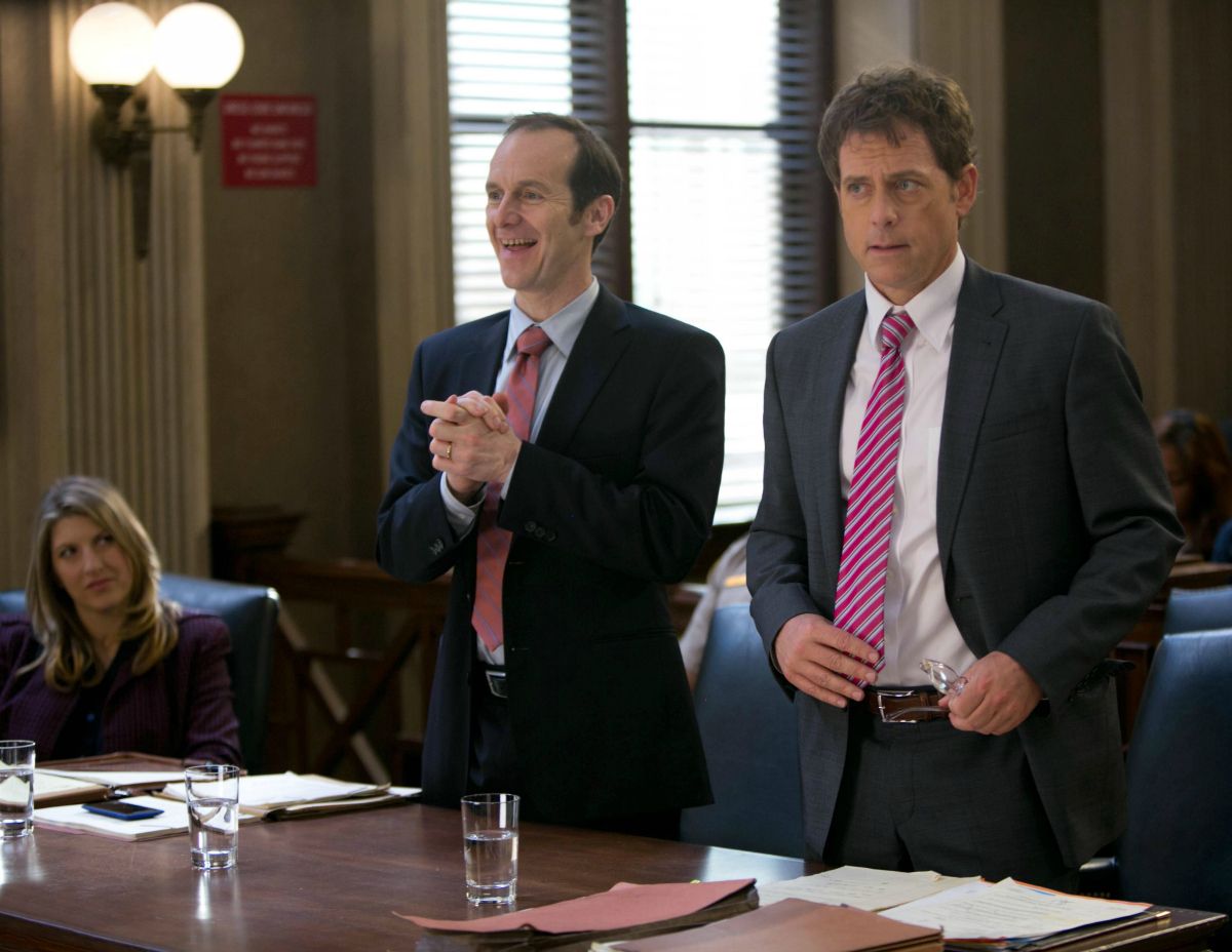 Rake (US) : Rake (US) : Photo Greg Kinnear, Denis O'Hare - 7 sur 54 ...