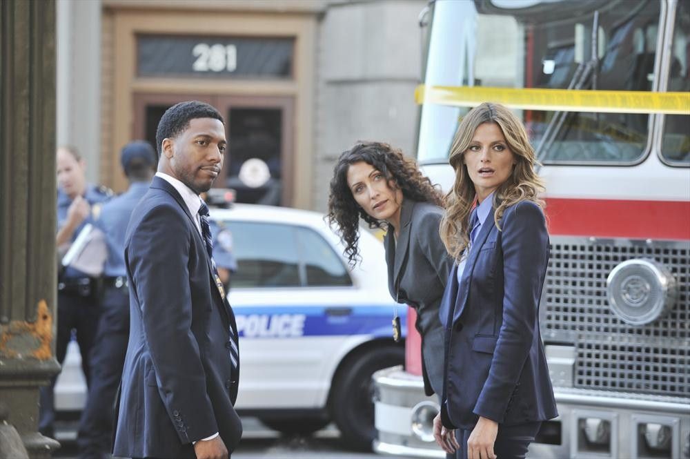 Castle : Castle : Photo Jocko Sims, Stana Katic, Lisa Edelstein - 374 ...