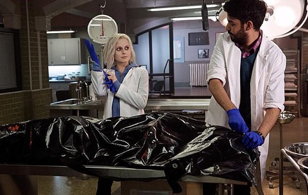 iZombie : iZombie : Photo Rose McIver, Rahul Kohli - 402 sur 405 - AlloCiné