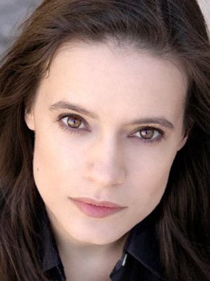 Elizabeth Jasicki - AlloCiné