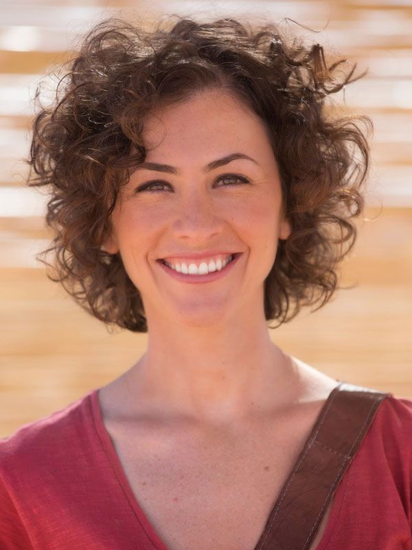 Christa Nicola - AlloCiné