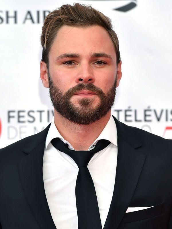 Patrick Flueger's Instagram, Twitter & Facebook on IDCrawl