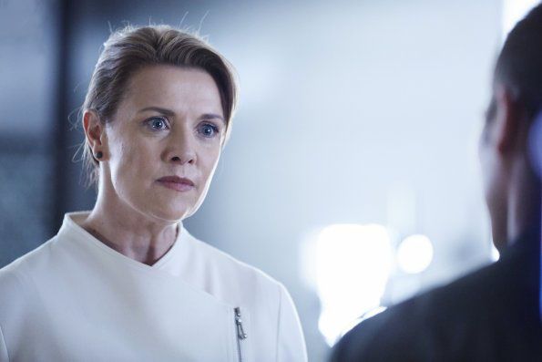 Photo de Amanda Tapping - Killjoys : Photo Amanda Tapping - Photo 0 sur ...