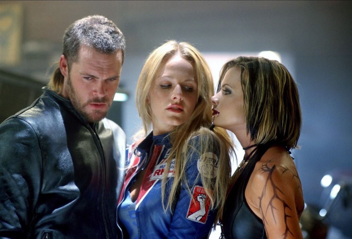 Photo de Monet Mazur - Torque, la route s'enflamme : Photo Jaime ...