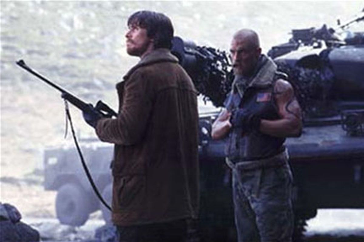 Photo De Rob Bowman Le Règne Du Feu Photo Matthew Mcconaughey Rob