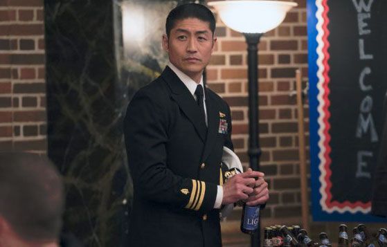 Photo de Brian Tee - Chicago Med : Photo Brian Tee - Photo 97 sur 111 ...