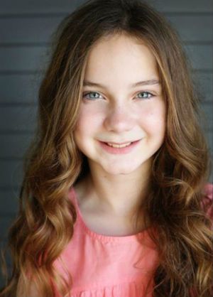 Lee Raviv : ses Films et séries en streaming - AlloCiné