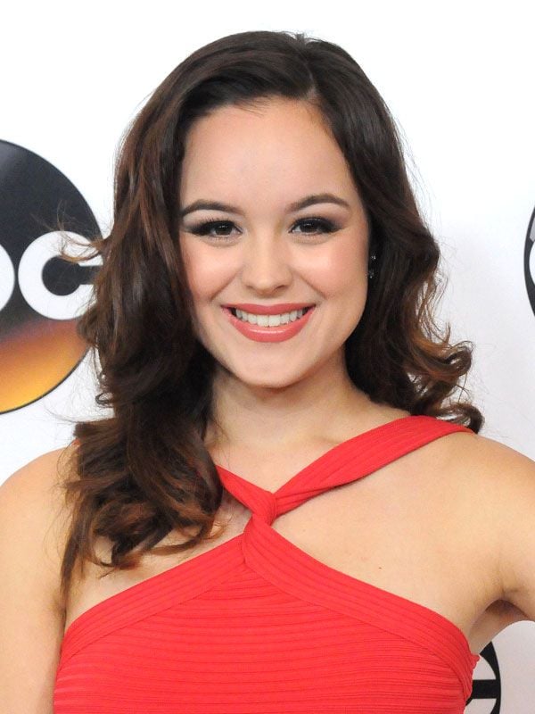 Hayley Orrantia - AlloCiné