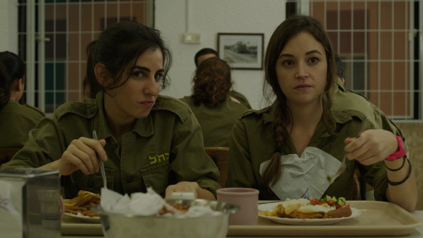 Photo du film Zero Motivation - Photo 2 sur 13 - AlloCiné