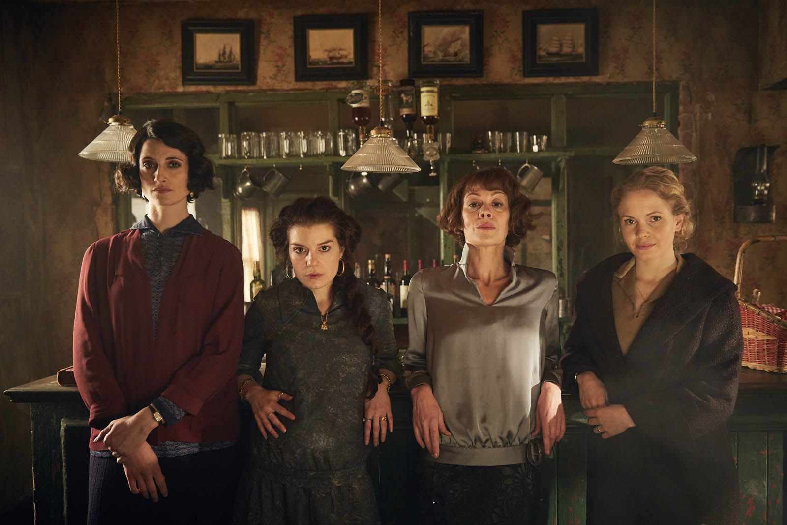 Peaky Blinders : Peaky Blinders : Photo Natasha O'Keeffe, Helen McCrory ...