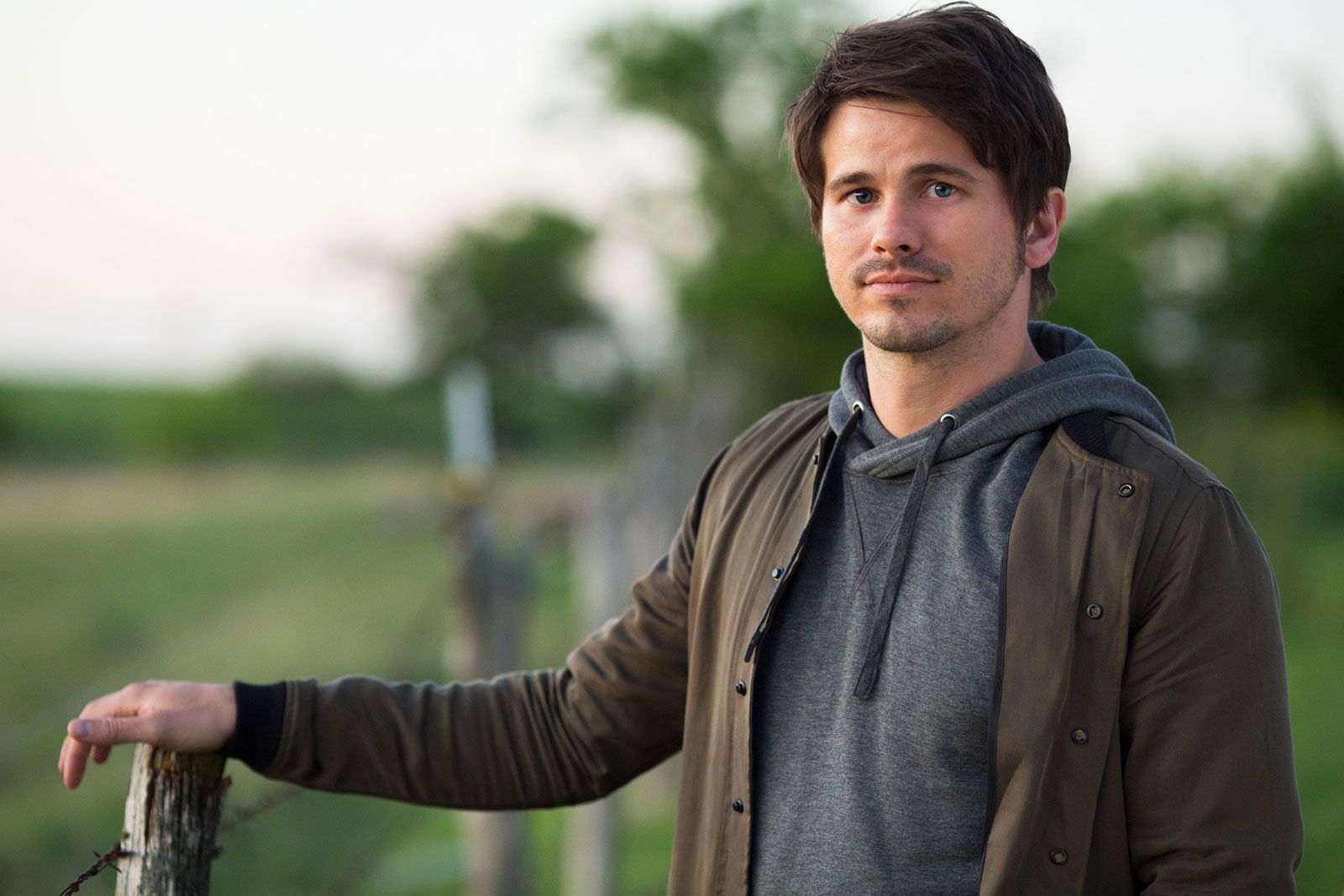 Kevin (Probably) Saves the World : Photo Jason Ritter - 92 sur 94 ...