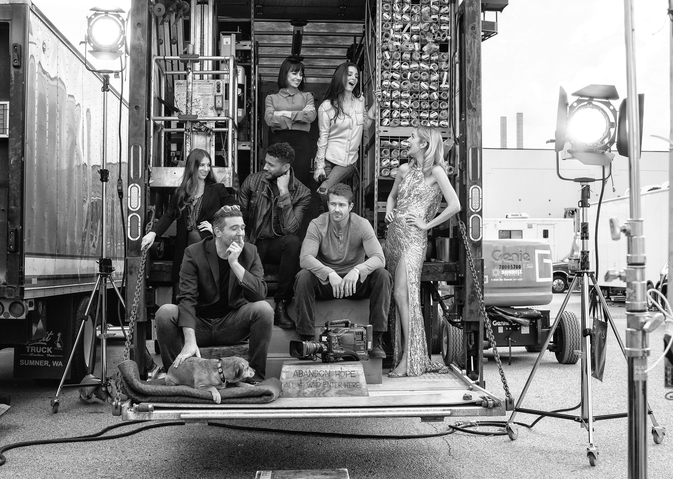 Photo de Craig Bierko - UnREAL : Photo Jeffrey Bowyer-Chapman, Shiri ...