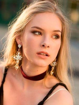 Emma Bellomy - AlloCiné