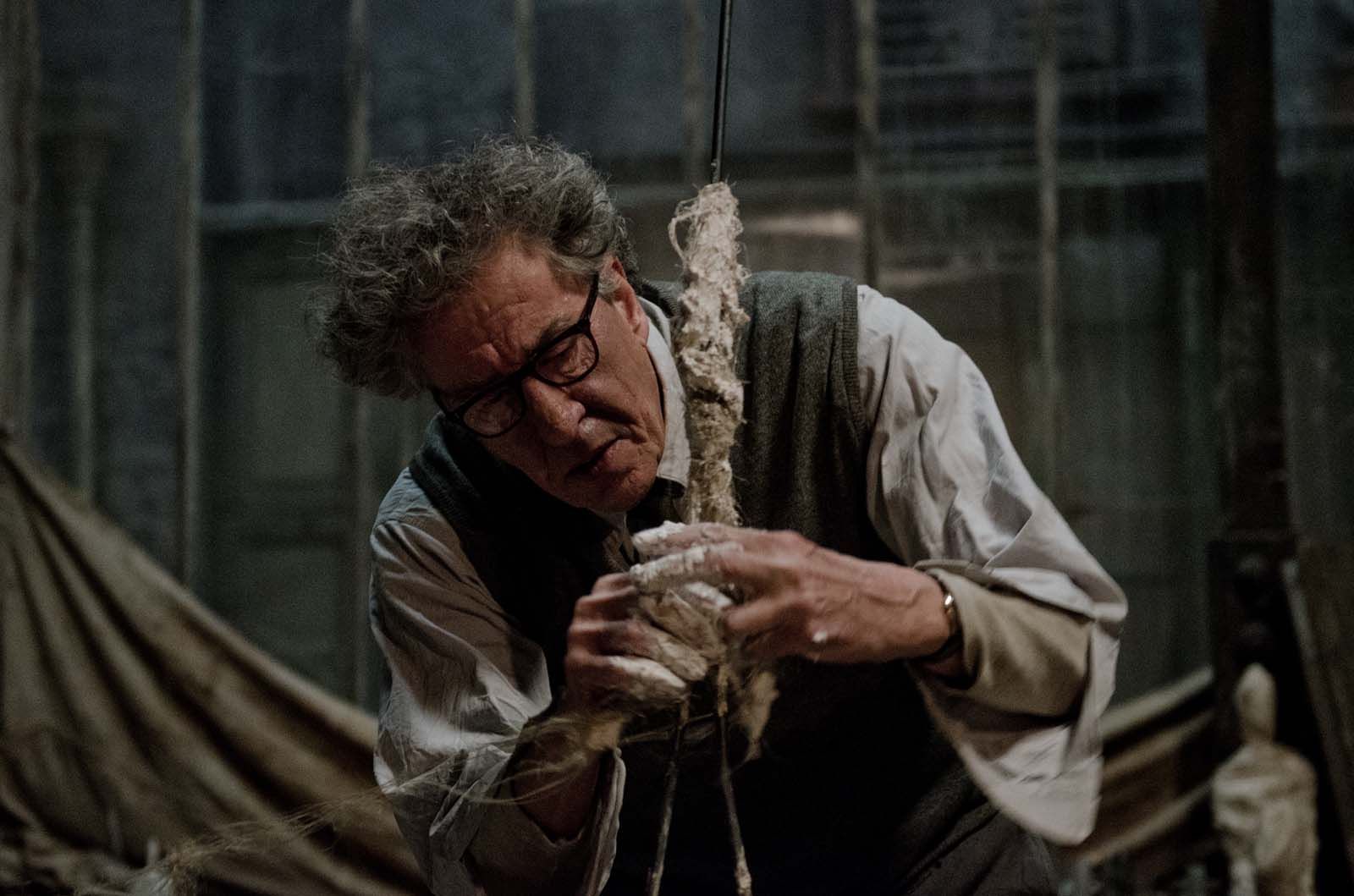 Photo de Geoffrey Rush - Alberto Giacometti, The Final Portrait : Photo ...