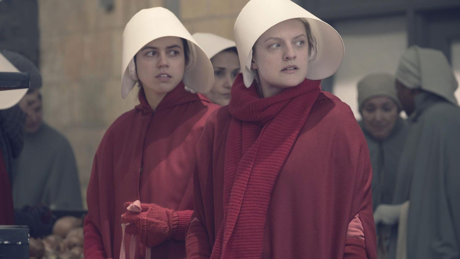Photo de Elisabeth Moss - The Handmaid’s Tale : la servante écarlate : Photo Nina Kiri ...