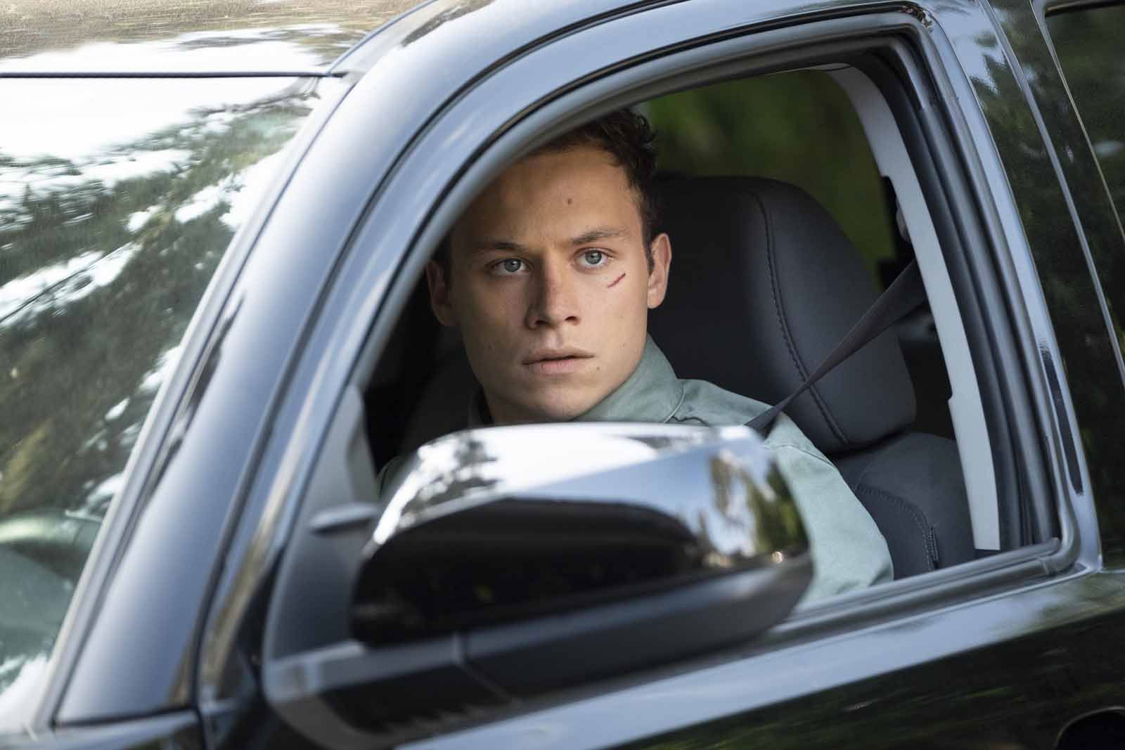 Photo de Finn Cole - Animal Kingdom : Photo Finn Cole - Photo 25 sur 51 ...