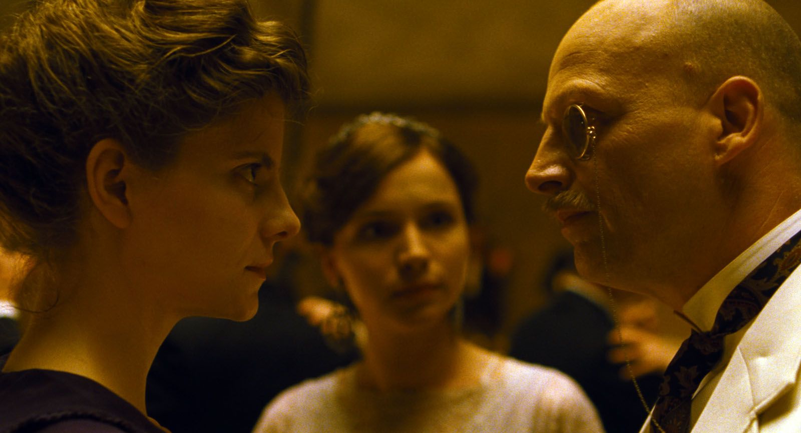 Photo du film Sunset - Photo 3 sur 9 - AlloCiné