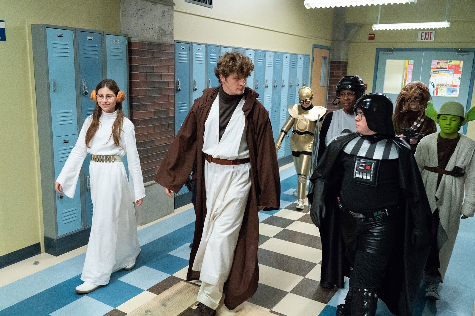 Photo de Brett Dier - Schooled : Photo Dallas Edwards, Jake T. Getman ...