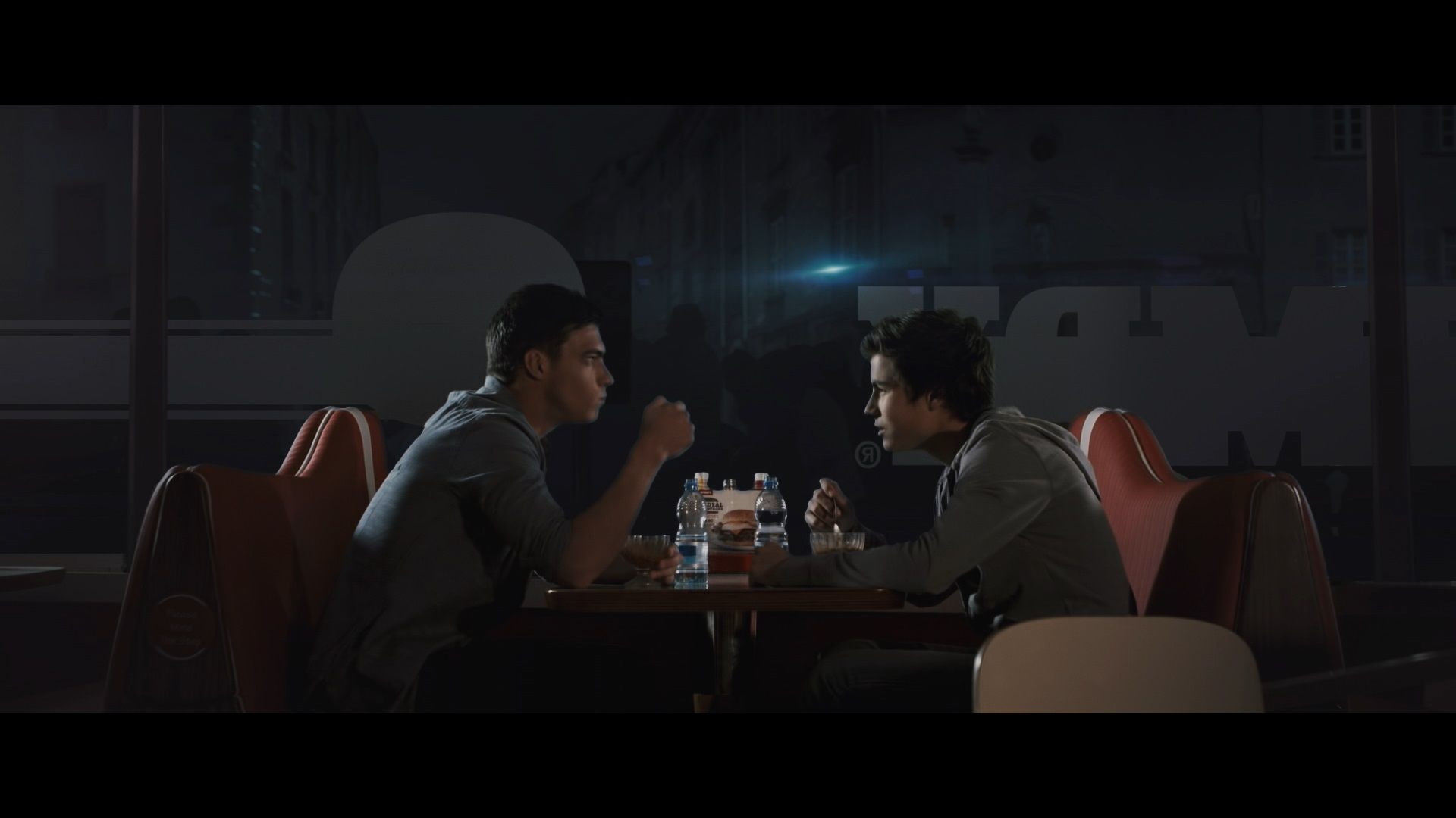 Photo du film Taking Earth - Photo 9 sur 19 - AlloCiné