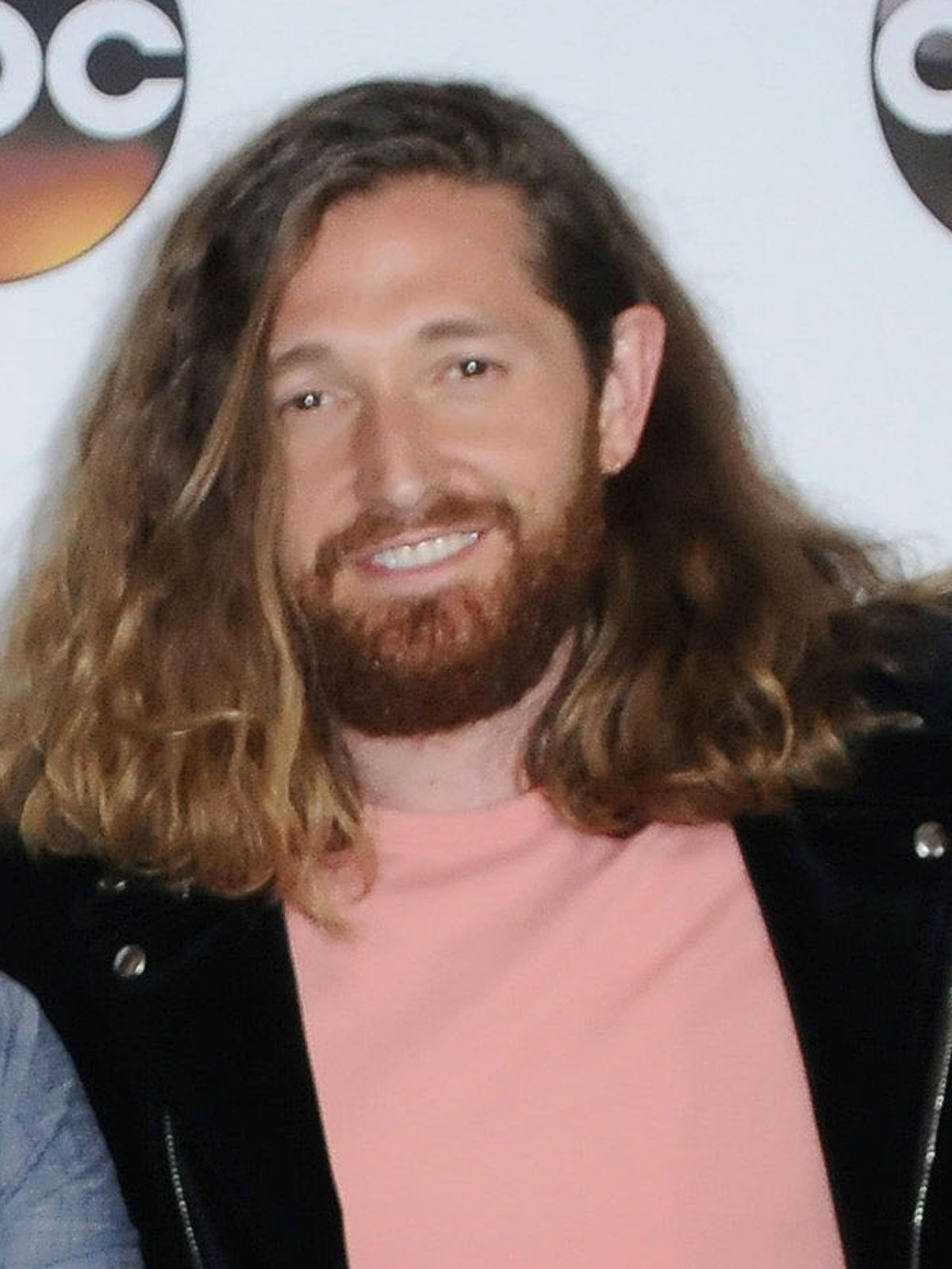 Lucas Neff Interview