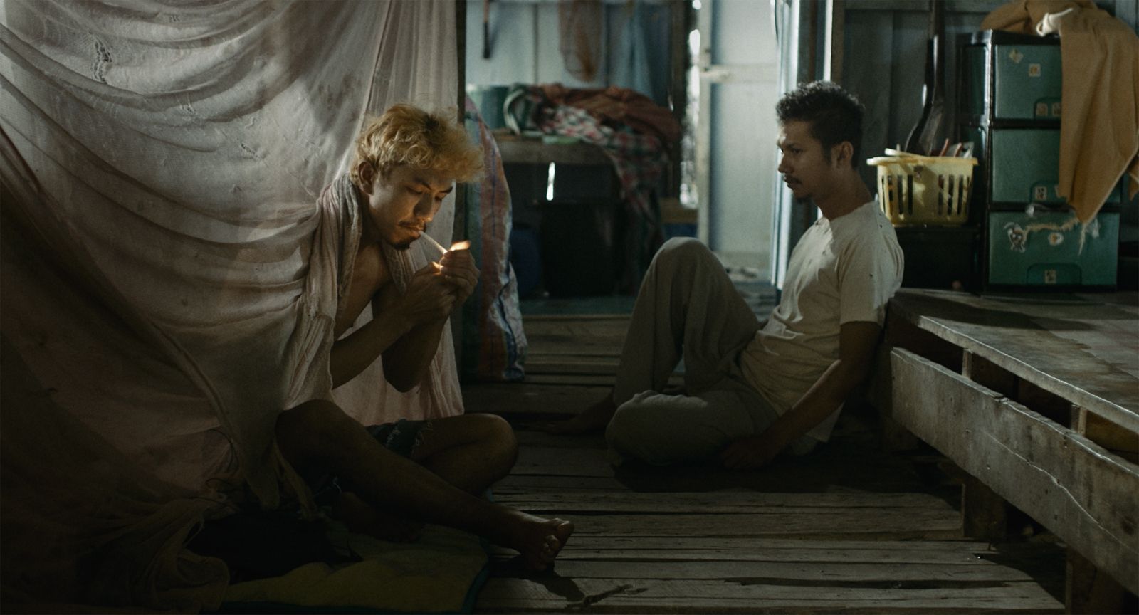 Photo du film Manta Ray - Photo 4 sur 11 - AlloCiné